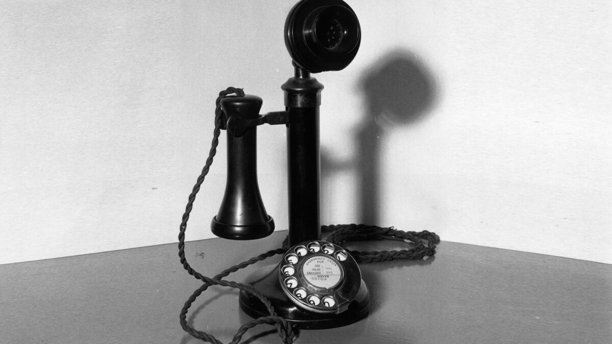 5 preguntas comunes en una entrevista telefónica - Forbes España