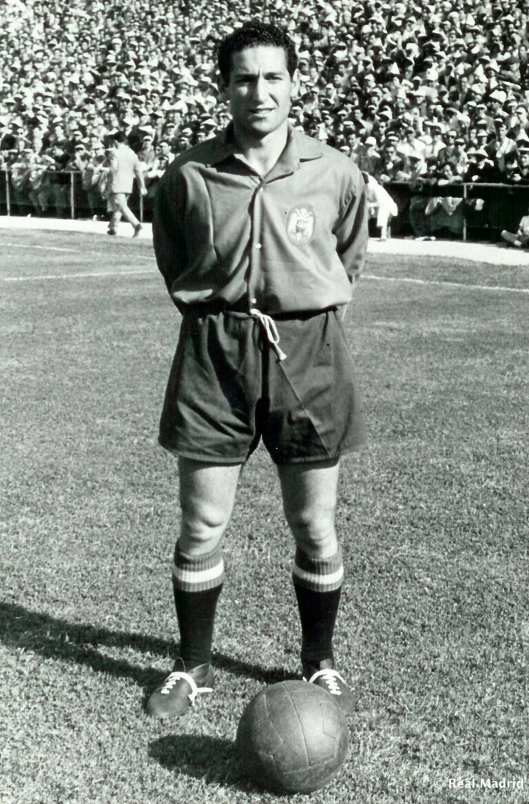 Paco Gento, el único jugador con seis Copas de Europa, en cifras ...