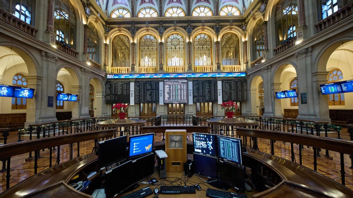 El Ibex 35 sube un 5,73% en la semana y cierra en los 8.701 puntos tras ...