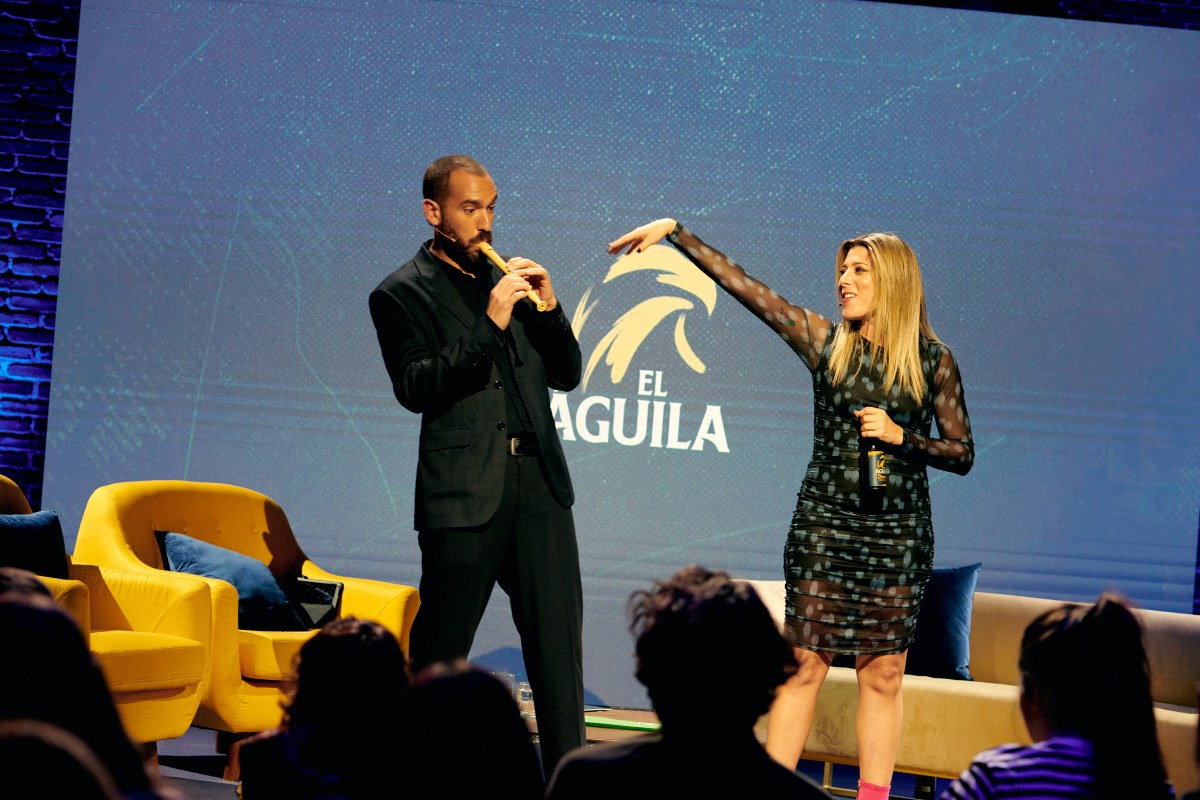 El late night show El Águila-Nidos aterriza en YouTube - Forbes España