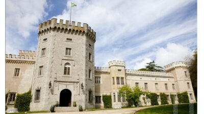 Así es el palacio El Rincón que Tamara Falcó pone a la venta por 7 ...