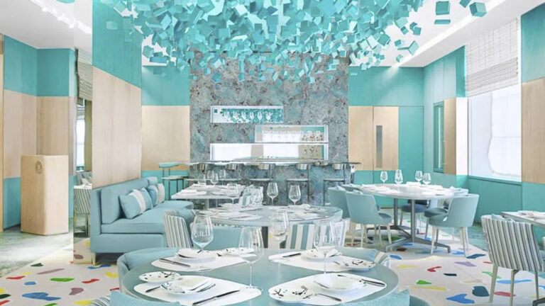 ¿Te apetece desayunar en Tiffany's? Así es el nuevo Blue Box Café del ...
