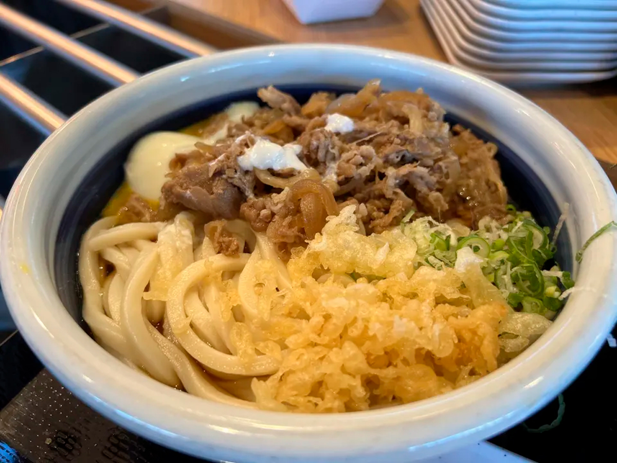 Takaya Awata, el 'rey' de los noodle que dejó la universidad y que ...