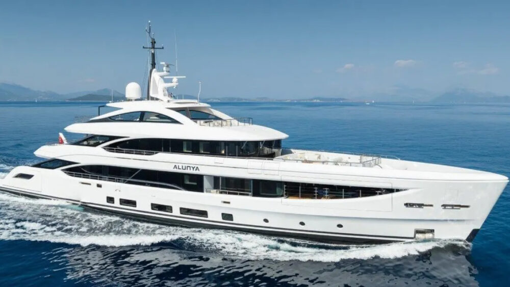 Así es 'Alunya', el nuevo yate B.Now 50M de Benetti que debuta en ...