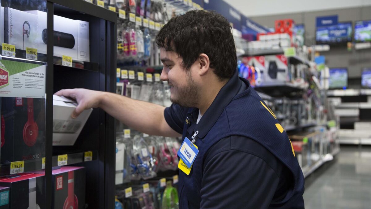 Walmart ganó 417,6 millones de euros en su tercer trimestre frente a ...