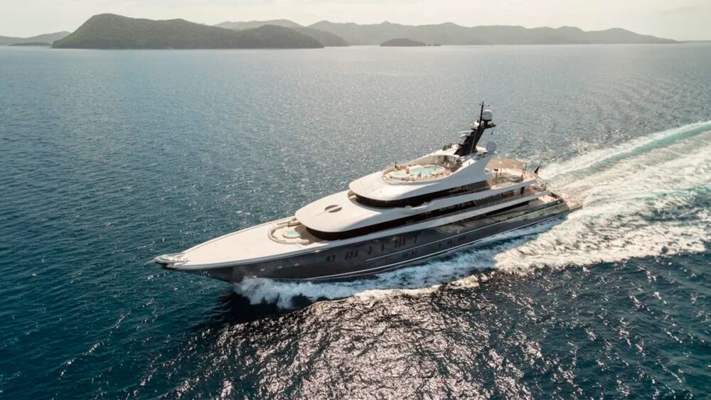 Dentro del superyate Phoenix II: 90 metros de lujo desbordante - Forbes ...