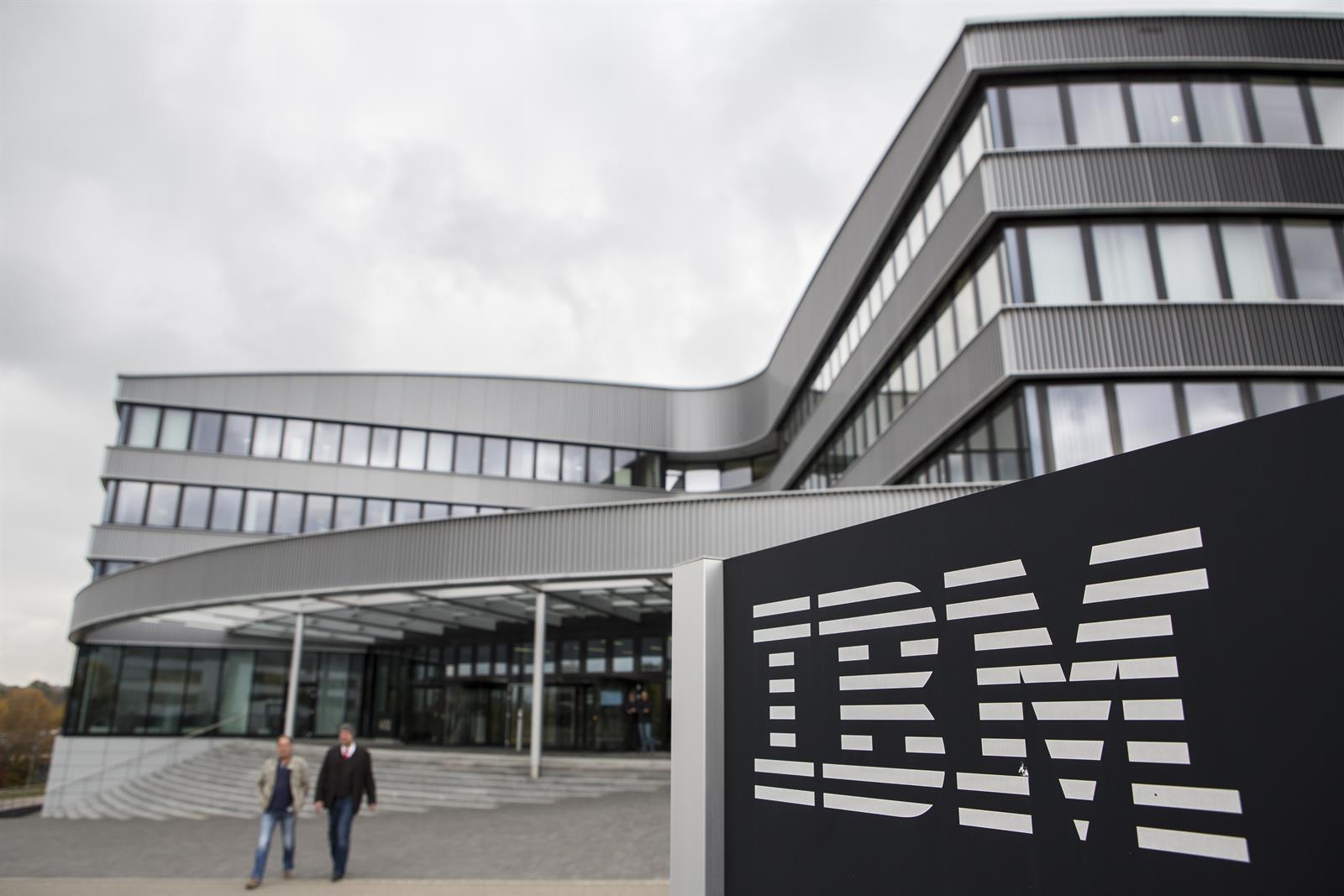 IBM cuadruplica su beneficio en 2023 por el tirón de la IA y la nube ...