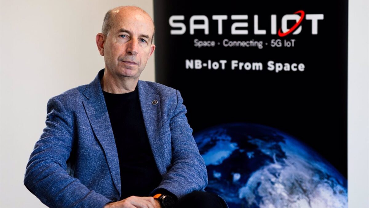 Sateliot negocia con tres inversores internacionales una ampliación de capital de hasta 100 ...