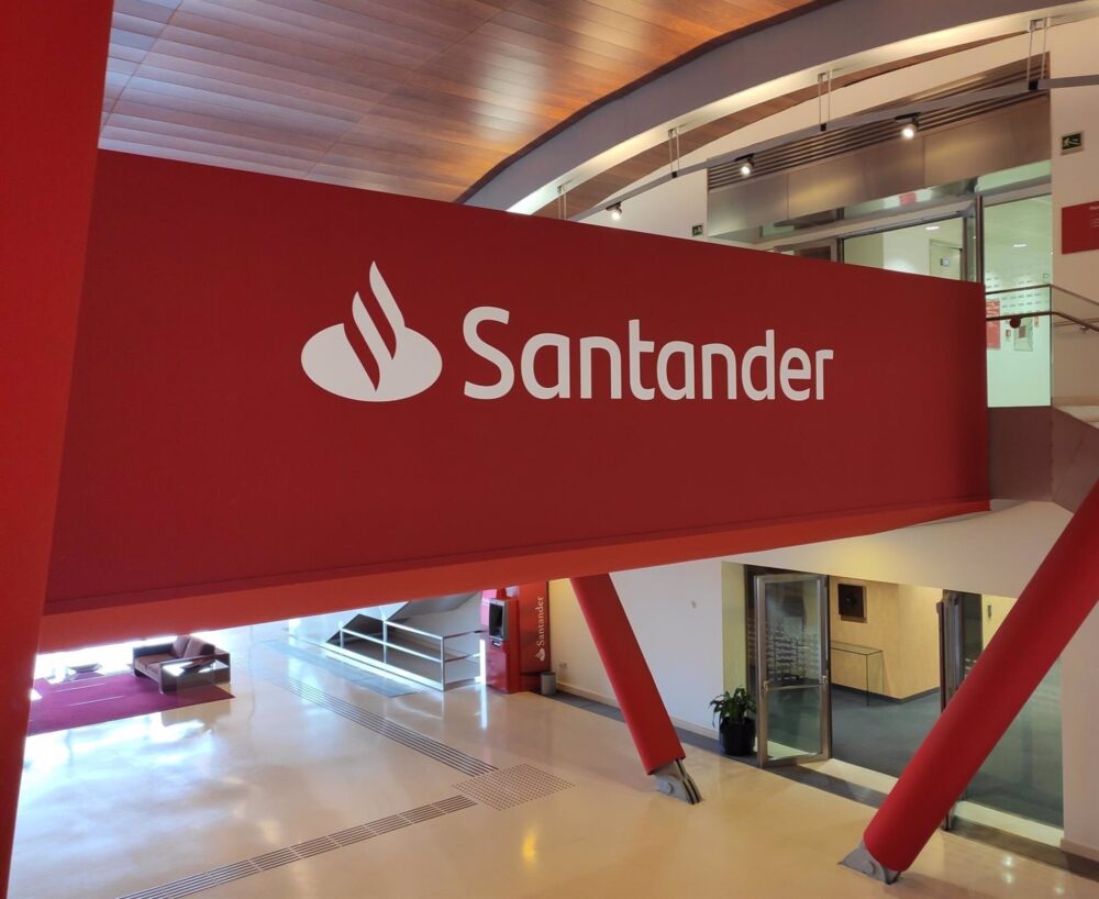 Santander amplía la oferta de productos no financieros en su boutique y simplifica el proceso de ...