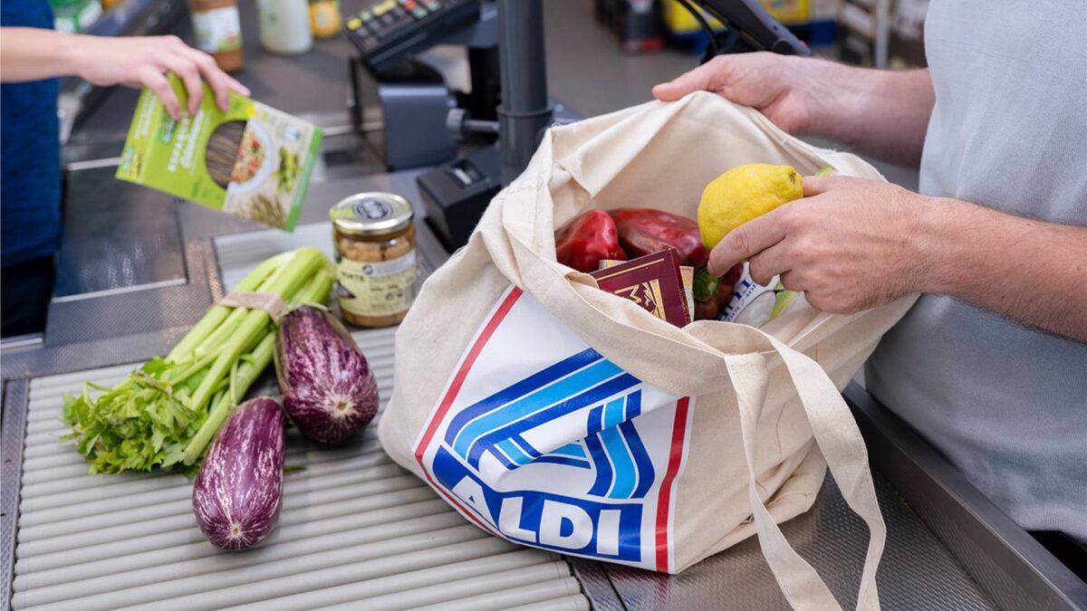 Aldi rebaja el precio a más de 400 productos, lo que supone hasta un 23 ...