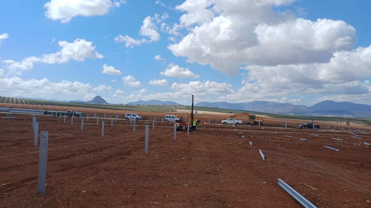 GRS (Gransolar) construye 105 MW fotovoltaicos para Bruc en Málaga ...