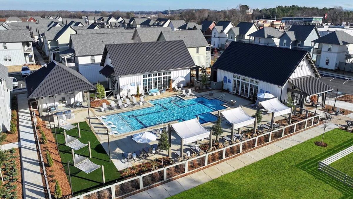 Azora y Advenir se unen para invertir 2.720 millones de euros en paliar ...