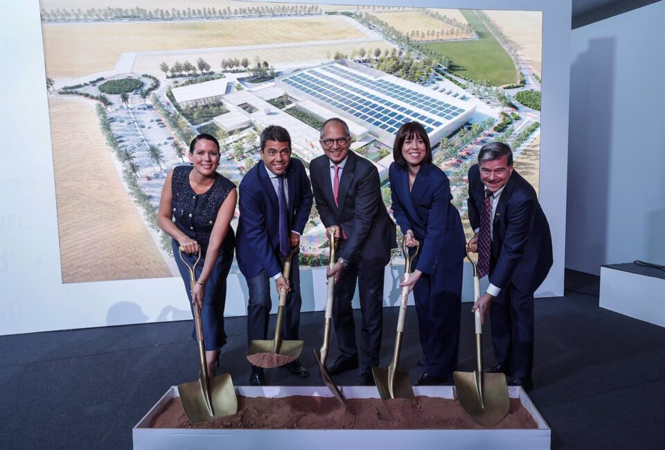 La nueva planta de Edwards Lifesciences en Valencia iniciará producción ...