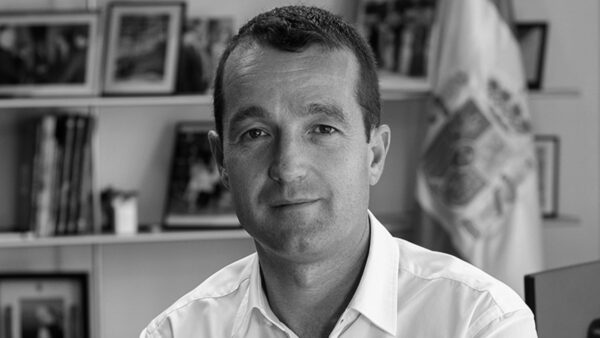 Quién es Ángel Escribano, que presidirá Indra tras la marcha de Marc ...