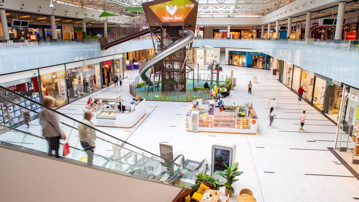 Las ventas de los centros y parques comerciales crecen un 5,4% en 2024 ...