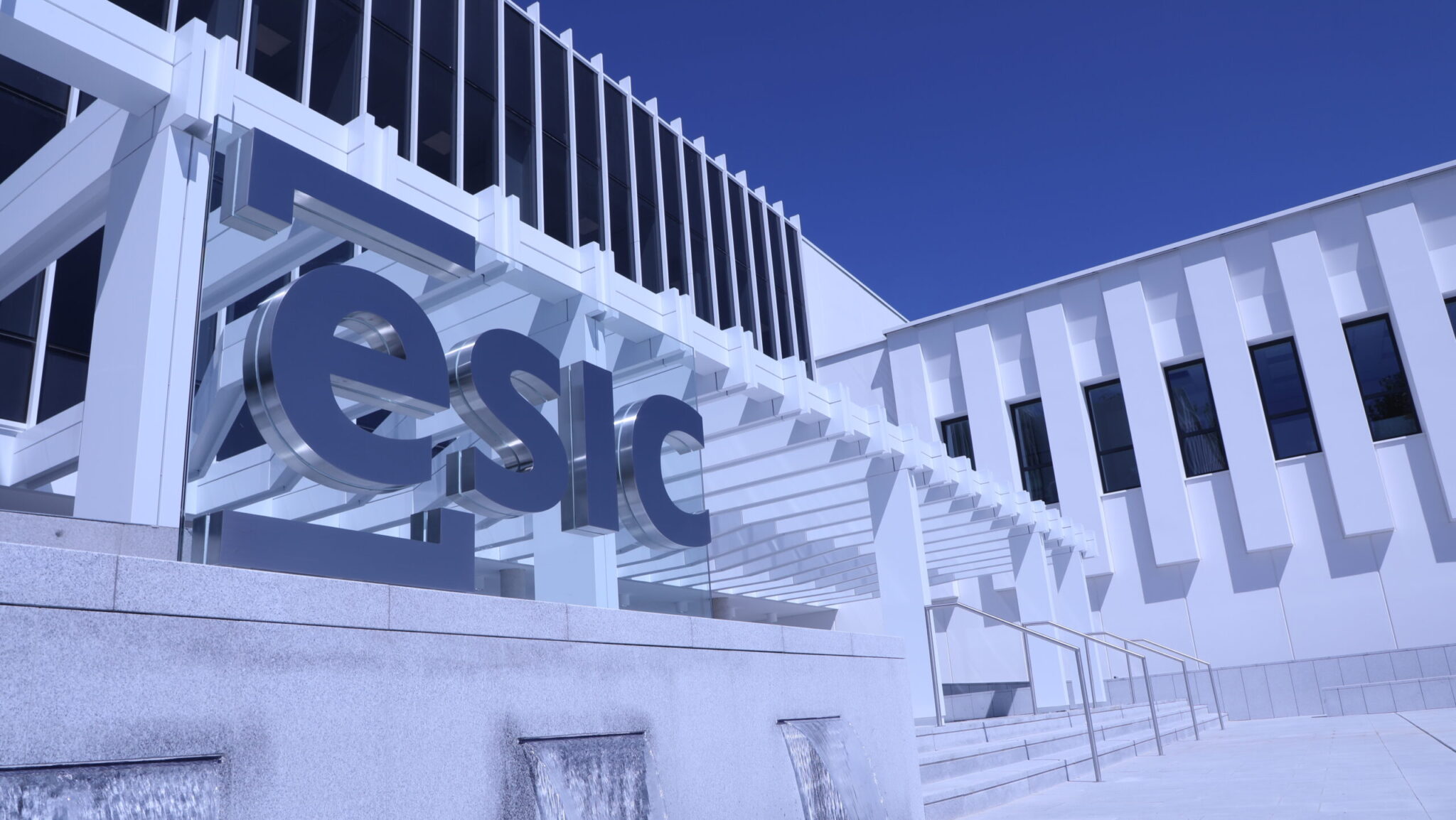 ESIC University, la formación en valores que te acerca a tu futuro ...