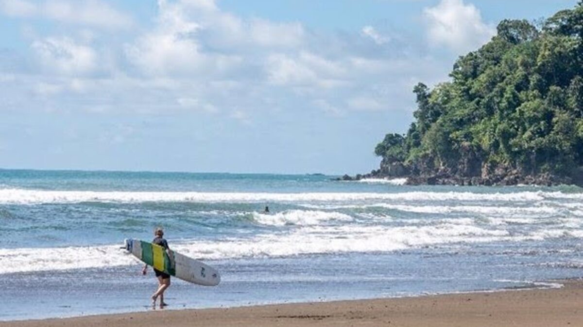 Desde familias hasta surfistas: las mejores playas de Costa Rica para ...