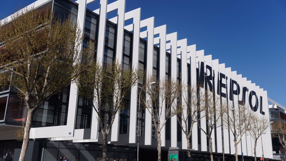 Repsol International Finance lanza una oferta de recompra de bonos ...