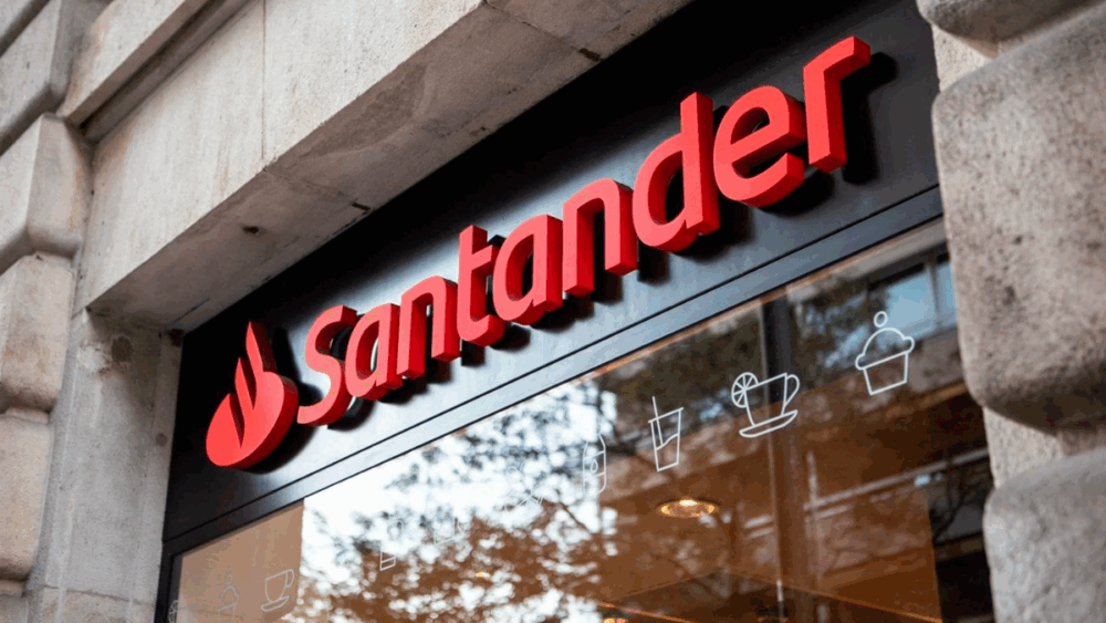 Santander firma un acuerdo con OpenAI para ser un banco "nativo en IA ...