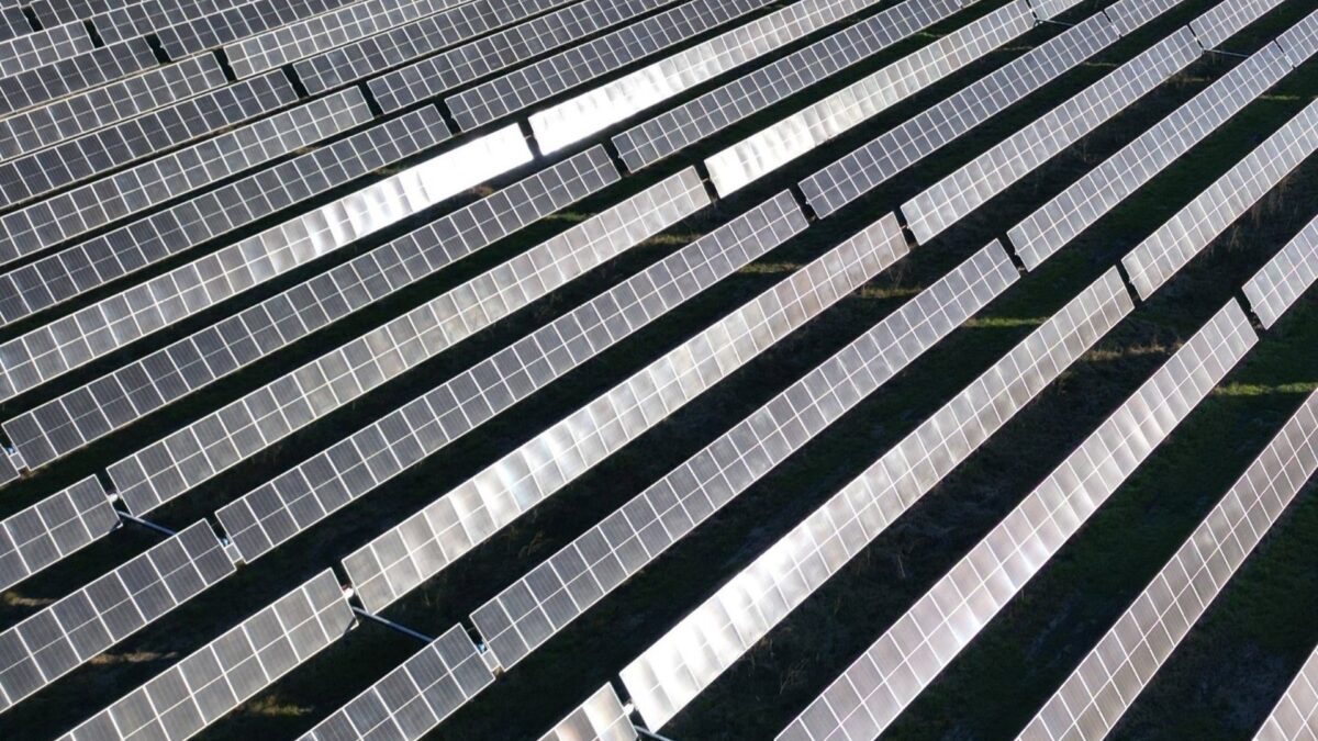 X-Elio vende a PLT Energia una planta solar fotovoltaica de 50 MW en ...