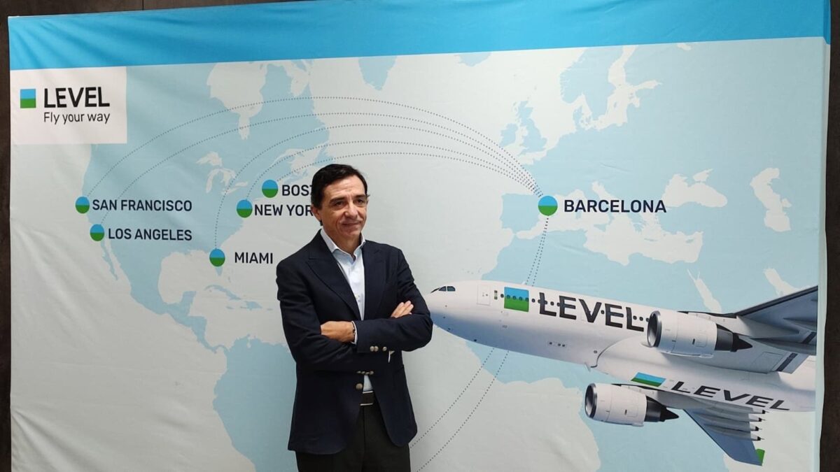 Level ya opera como aerolínea independiente y prevé sumar un octavo ...