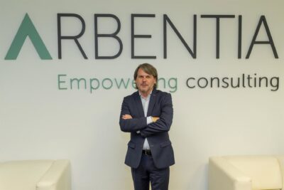 La tecnológica Arbentia mejora un 24% sus ingresos en 2025, hasta los ...