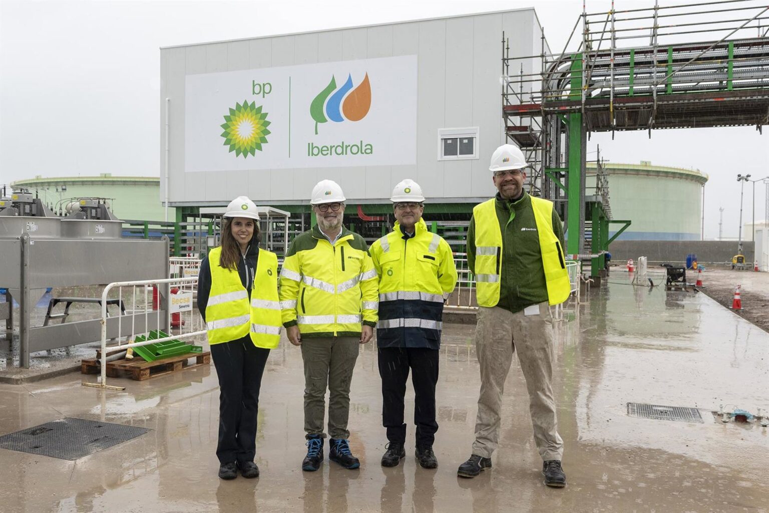 La 'joint venture' de bp e Iberdrola roza el final de obras de la mayor ...