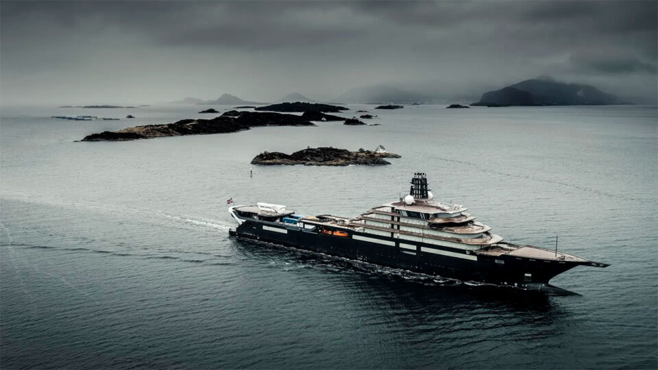 REV Ocean: el superyate más grande del mundo